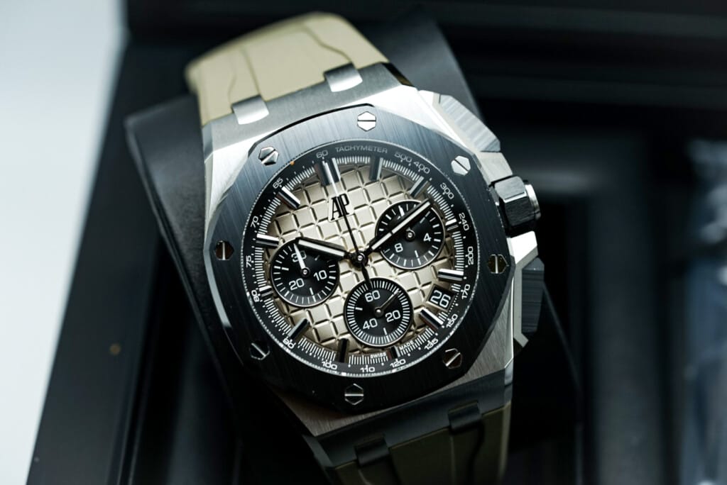 Audemars Piguet Royal Oak Offshore Ref 26420SO.OO.A600CA.01 Smoked ...