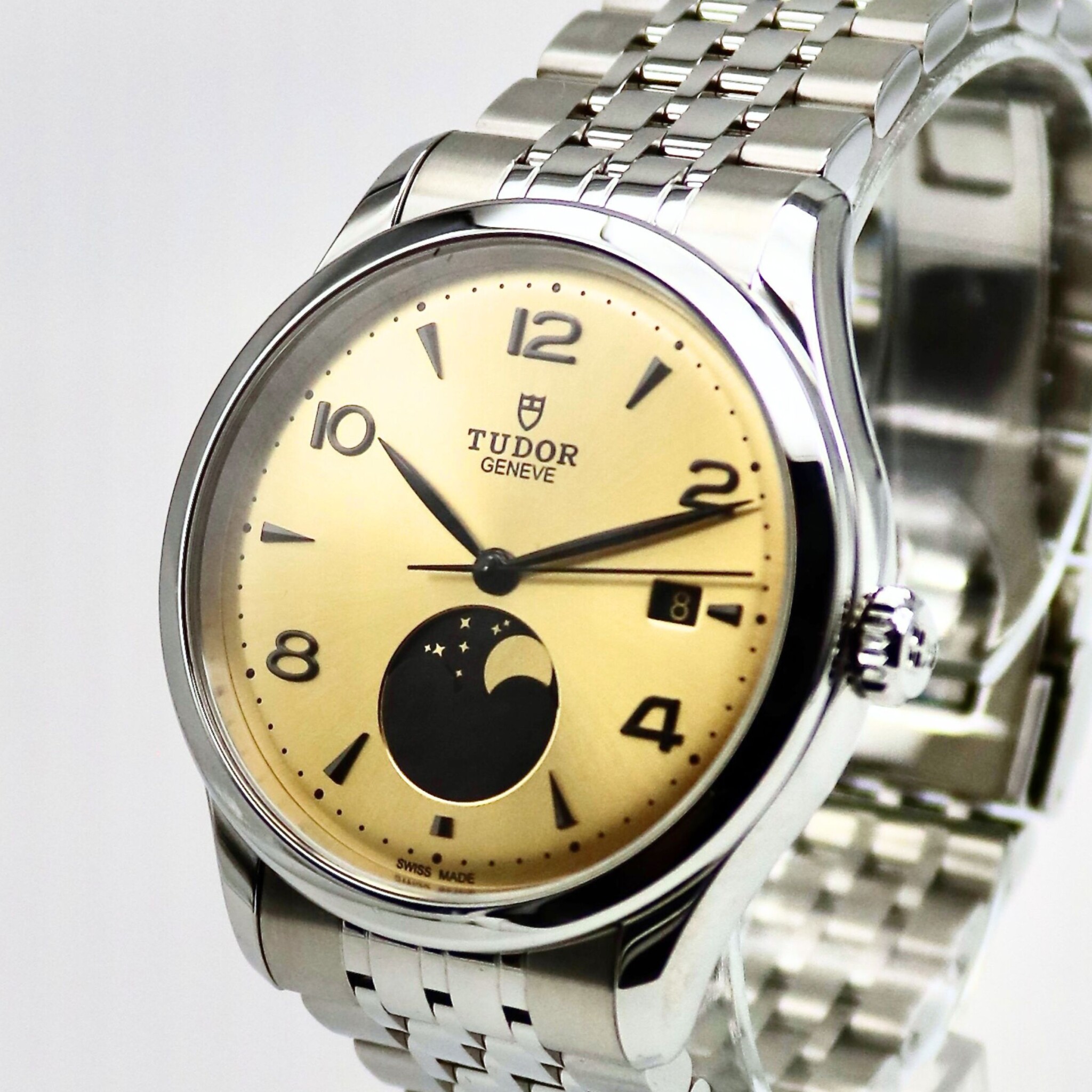 Tudor 1926 Luna 39mm Champagne Dial Stainless Steel 91560 - Luxury ...